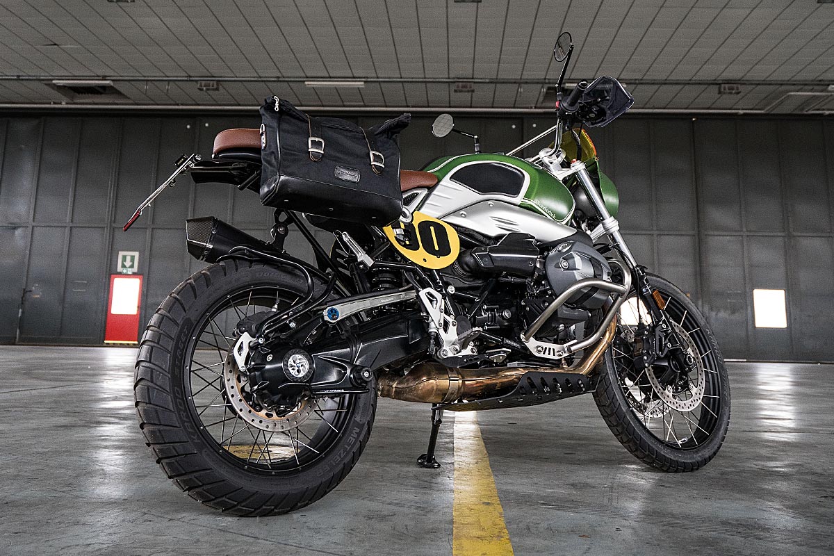 BMW R nineT Green Hell
