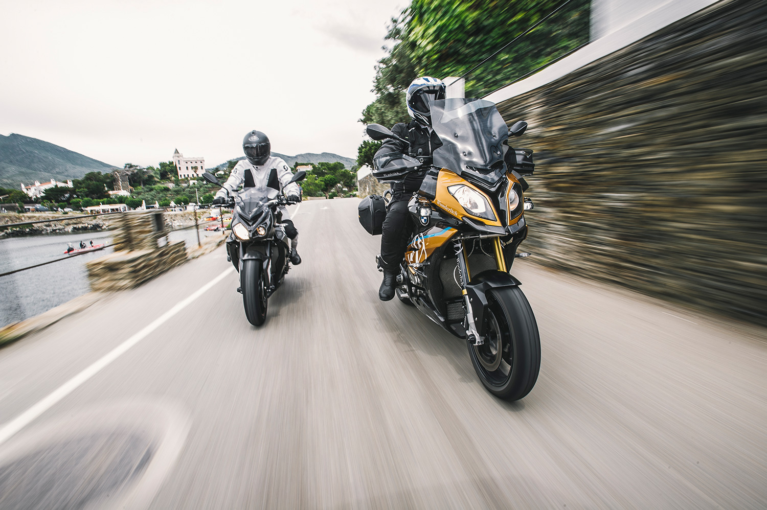 helmet anti-theft system HELM-LOCK S 1000 XR | Wunderlich